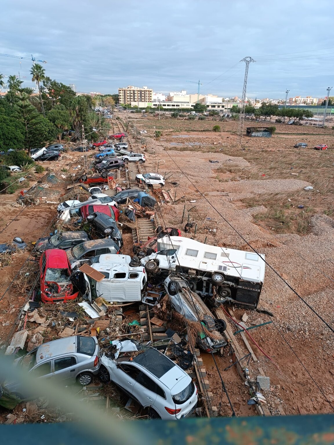 Intersectionality in Emergencies: Migration, Gender and Exclusion in ...